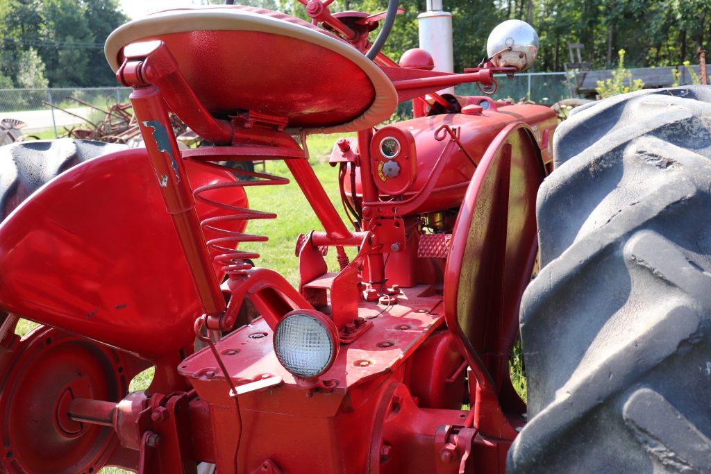 Farmall H Tractor – Grand Blanc Tractor Sales